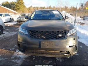 Balts Land Rover Range Rover Velar 2019 Klaipėda, ar dzinēja tilpumu 2.00 L un nobraukumu 42 tūkst. km par 16000 €, foto 12 vietnē AUTOMOTO.COM.LV