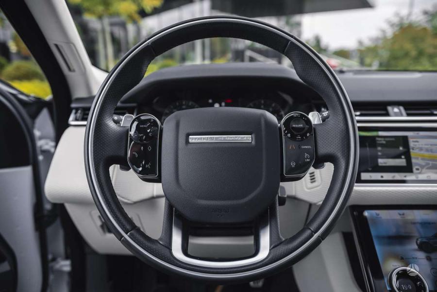 Balts Land Rover Range Rover Velar 2019 Viļņa, ar dzinēja tilpumu 2.00 L un nobraukumu 89 tūkst. km par 28600 €, foto 14 vietnē AUTOMOTO.COM.LV