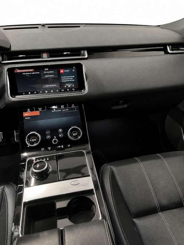 Balts Land Rover Range Rover Velar 2019 Kauņa, ar dzinēja tilpumu 0.00 L un nobraukumu 81 tūkst. km par 28900 €, foto 8 vietnē AUTOMOTO.COM.LV
