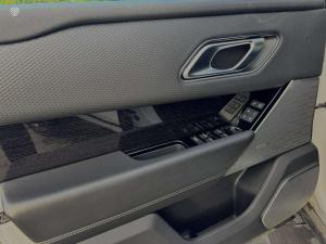 Balts Land Rover Range Rover Velar 2019 Marijampole, ar dzinēja tilpumu 2.00 L un nobraukumu 142 tūkst. km par 19999 €, foto 13 vietnē AUTOMOTO.COM.LV