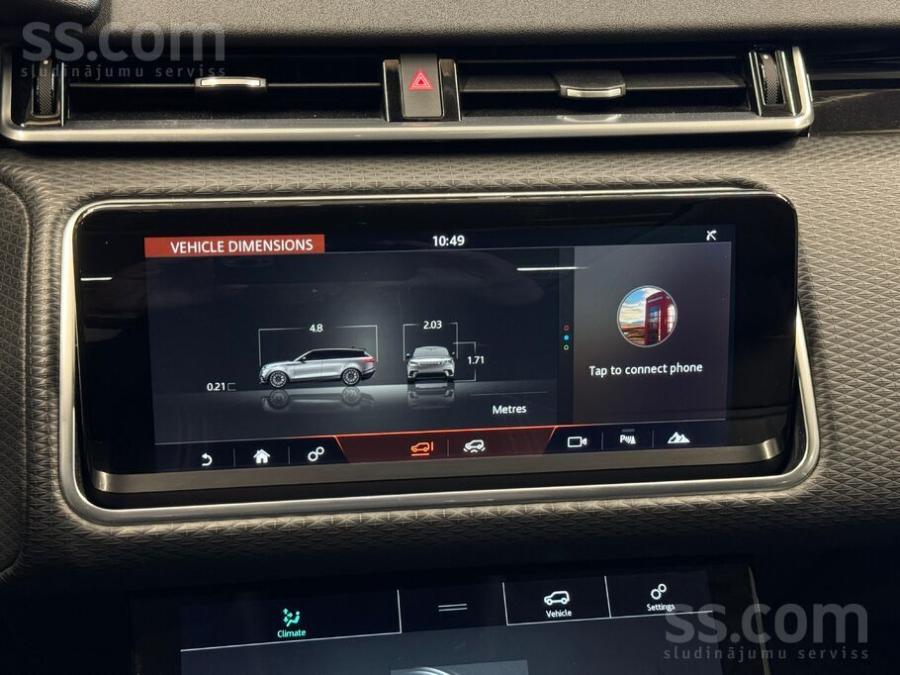 Balts Land Rover Range Rover Velar 2020 Rīga, ar dzinēja tilpumu 2.00 L un nobraukumu 83 tūkst. km par 26490 €, foto 16 vietnē AUTOMOTO.COM.LV