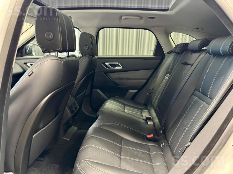 Balts Land Rover Range Rover Velar 2020 Rīga, ar dzinēja tilpumu 2.00 L un nobraukumu 83 tūkst. km par 26490 €, foto 21 vietnē AUTOMOTO.COM.LV
