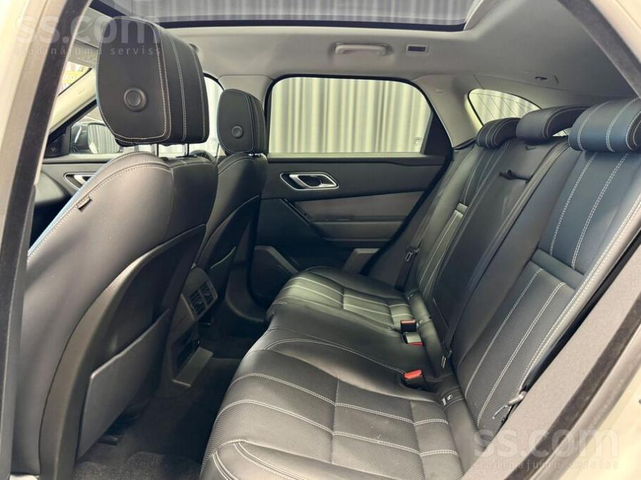 Balts Land Rover Range Rover Velar 2020 Rīga, ar dzinēja tilpumu 2.00 L un nobraukumu 83 tūkst. km par 26490 €, foto 23 vietnē AUTOMOTO.COM.LV