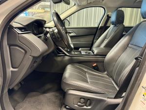 Balts Land Rover Range Rover Velar 2020 Rīga, ar dzinēja tilpumu 2.00 L un nobraukumu 83 tūkst. km par 26490 €, foto 9 vietnē AUTOMOTO.COM.LV