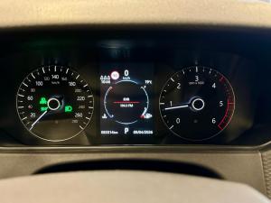 Balts Land Rover Range Rover Velar 2020 Rīga, ar dzinēja tilpumu 2.00 L un nobraukumu 83 tūkst. km par 26490 €, foto 12 vietnē AUTOMOTO.COM.LV