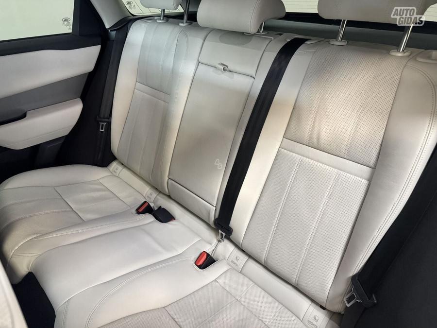 Balts Land Rover Range Rover Velar 2021 Viļņa, ar dzinēja tilpumu 2.00 L un nobraukumu 88 tūkst. km par 35000 €, foto 16 vietnē AUTOMOTO.COM.LV