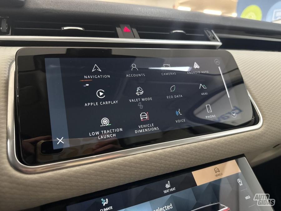 Balts Land Rover Range Rover Velar 2021 Viļņa, ar dzinēja tilpumu 2.00 L un nobraukumu 88 tūkst. km par 35000 €, foto 20 vietnē AUTOMOTO.COM.LV