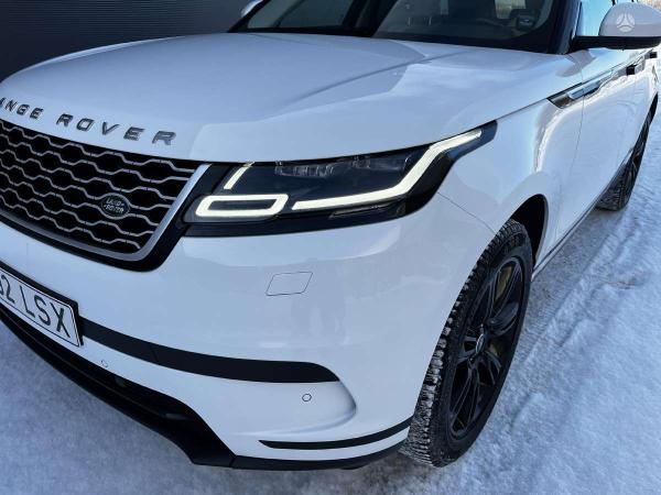 Balts Land Rover Range Rover Velar 2019 Tallina, ar dzinēja tilpumu 2.00 L un nobraukumu 153 tūkst. km par 32500 €, foto 6 vietnē AUTOMOTO.COM.LV