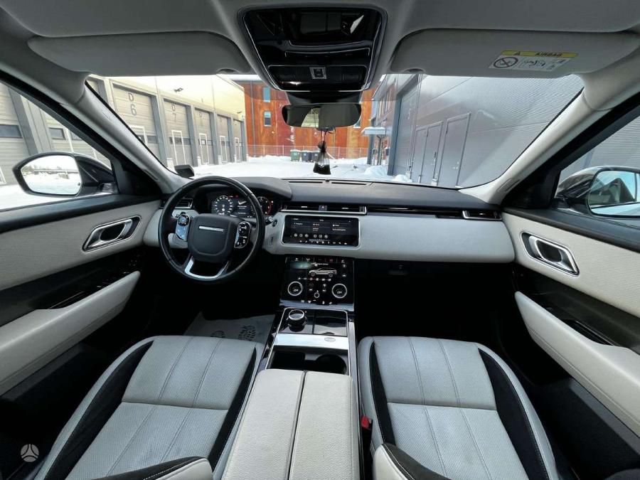 White Land Rover Range Rover Velar 2019 in Tallinn, with an engine capacity of 2.00 L and mileage of 153 thousand km for 32500 €, photo 12 on AUTOMOTO.COM.LV