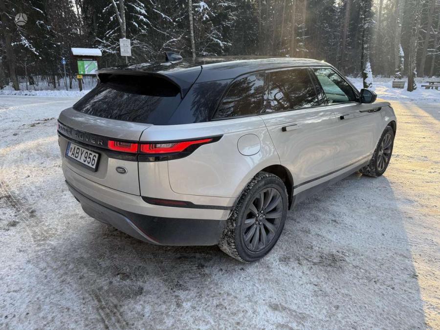 Yellow Land Rover Range Rover Velar 2018 in Klaipeda, with an engine capacity of 2.00 L and mileage of 154 thousand km for 19600 €, photo 5 on AUTOMOTO.COM.LV