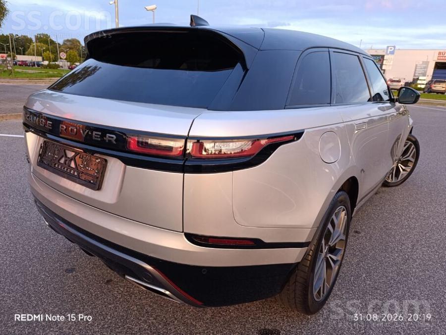 Yellow Land Rover Range Rover Velar 2018 in Riga, with an engine capacity of 3.00 L and mileage of 115 thousand km for 23990 €, photo 6 on AUTOMOTO.COM.LV