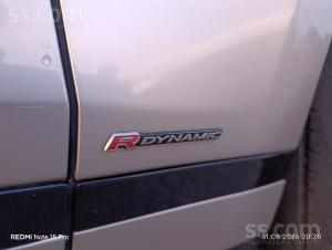 Yellow Land Rover Range Rover Velar 2018 in Riga, with an engine capacity of 3.00 L and mileage of 115 thousand km for 23990 €, photo 15 on AUTOMOTO.COM.LV