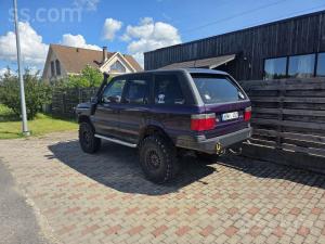 Violets Land Rover Range Rover 1994 Rīga, ar dzinēja tilpumu 4.60 L un nobraukumu 300 tūkst. km par 7000 €, foto 3 vietnē AUTOMOTO.COM.LV