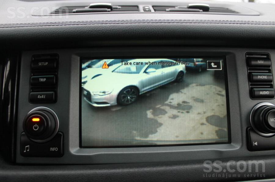 Violet Land Rover Range Rover 2009 in Riga, with an engine capacity of 3.60 L and mileage of 0 thousand km for 8000 €, photo 25 on AUTOMOTO.COM.LV
