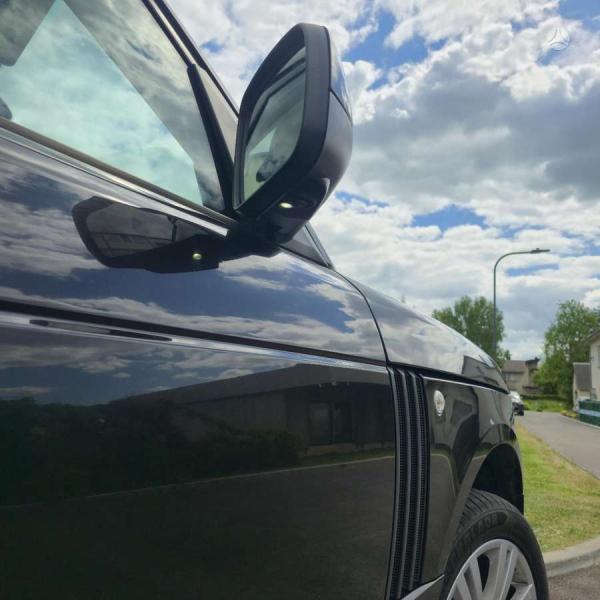 Violets Land Rover Range Rover 2010 Šauļi, ar dzinēja tilpumu 3.60 L un nobraukumu 270 tūkst. km par 7350 €, foto 6 vietnē AUTOMOTO.COM.LV