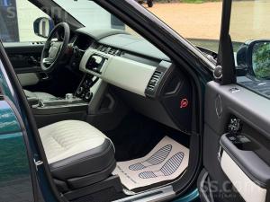Violet Land Rover Range Rover 2018 in Jurmala, with an engine capacity of 5.00 L and mileage of 202 thousand km for 27900 €, photo 12 on AUTOMOTO.COM.LV