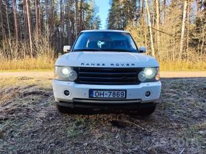 White Land Rover Range Rover 2008 in Riga, with an engine capacity of 3.60 L and mileage of 278 thousand km for 7630 €, photo 2 on AUTOMOTO.COM.LV