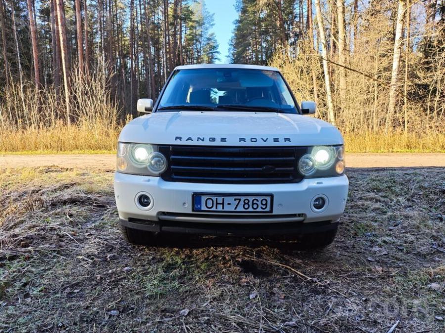 White Land Rover Range Rover 2008 in Riga, with an engine capacity of 3.60 L and mileage of 278 thousand km for 7630 €, photo 2 on AUTOMOTO.COM.LV