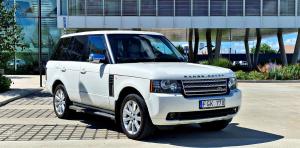 White Land Rover Range Rover 2008 in Vilnius, with an engine capacity of 3.63 L and mileage of 23 thousand km for 8900 €, photo 5 on AUTOMOTO.COM.LV