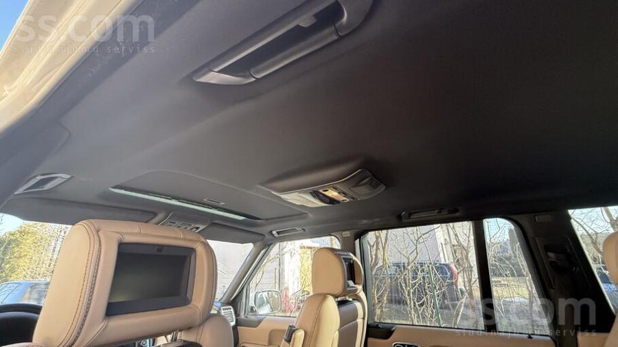 Balts Land Rover Range Rover 2012 Rīga, ar dzinēja tilpumu 4.40 L un nobraukumu 409 tūkst. km par 12500 €, foto 14 vietnē AUTOMOTO.COM.LV