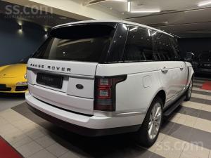 Balts Land Rover Range Rover 2013 Rīga, ar dzinēja tilpumu 4.40 L un nobraukumu 197 tūkst. km par 19990 €, foto 4 vietnē AUTOMOTO.COM.LV