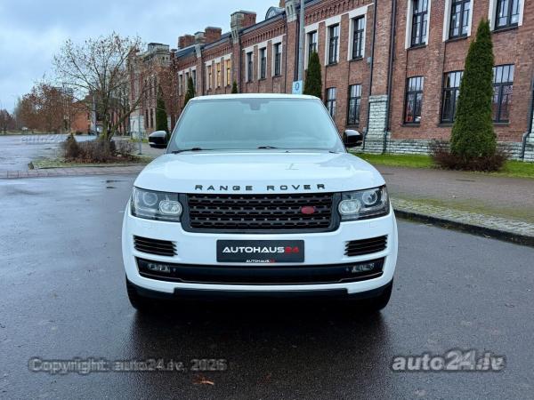 White Land Rover Range Rover 2013 in Tallinn, with an engine capacity of 4.40 L and mileage of 275 thousand km for 20888 €, photo 8 on AUTOMOTO.COM.LV