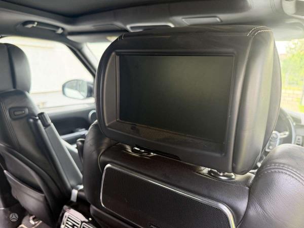 Balts Land Rover Range Rover 2013 Šauļi, ar dzinēja tilpumu 4.37 L un nobraukumu 140 tūkst. km par 9999 €, foto 11 vietnē AUTOMOTO.COM.LV