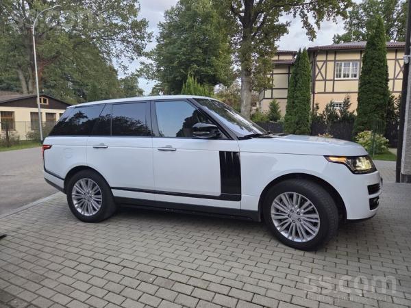 Balts Land Rover Range Rover 2014 Jūrmala, ar dzinēja tilpumu 4.40 L un nobraukumu 185 tūkst. km par 26200 €, foto 3 vietnē AUTOMOTO.COM.LV