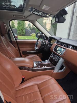White Land Rover Range Rover 2014 in Jurmala, with an engine capacity of 4.40 L and mileage of 185 thousand km for 26200 €, photo 5 on AUTOMOTO.COM.LV