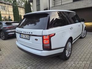 White Land Rover Range Rover 2014 in Jurmala, with an engine capacity of 4.40 L and mileage of 185 thousand km for 26200 €, photo 7 on AUTOMOTO.COM.LV