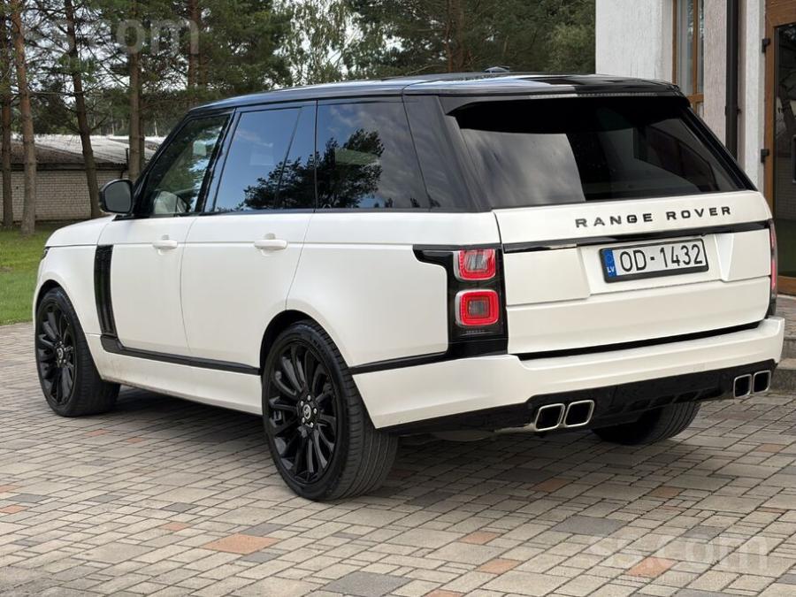 White Land Rover Range Rover 2014 in Jelgava, with an engine capacity of 5.00 L and mileage of 175 thousand km for 28500 €, photo 5 on AUTOMOTO.COM.LV