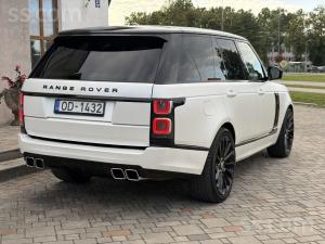 White Land Rover Range Rover 2014 in Jelgava, with an engine capacity of 5.00 L and mileage of 175 thousand km for 28500 €, photo 7 on AUTOMOTO.COM.LV