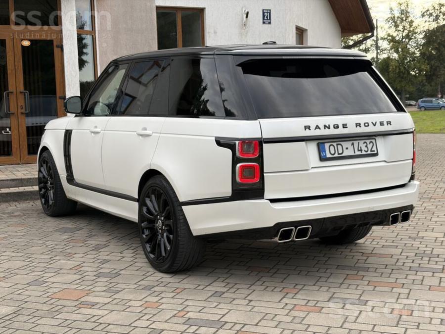 White Land Rover Range Rover 2014 in Jelgava, with an engine capacity of 5.00 L and mileage of 175 thousand km for 28500 €, photo 8 on AUTOMOTO.COM.LV