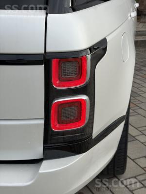 White Land Rover Range Rover 2014 in Jelgava, with an engine capacity of 5.00 L and mileage of 175 thousand km for 28500 €, photo 9 on AUTOMOTO.COM.LV