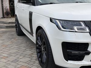 White Land Rover Range Rover 2014 in Jelgava, with an engine capacity of 5.00 L and mileage of 175 thousand km for 28500 €, photo 14 on AUTOMOTO.COM.LV