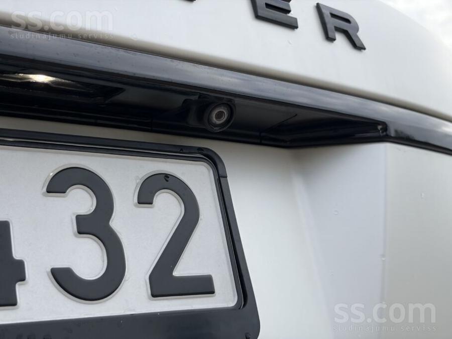 White Land Rover Range Rover 2014 in Jelgava, with an engine capacity of 5.00 L and mileage of 175 thousand km for 28500 €, photo 15 on AUTOMOTO.COM.LV