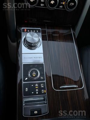 White Land Rover Range Rover 2014 in Jelgava, with an engine capacity of 5.00 L and mileage of 175 thousand km for 28500 €, photo 18 on AUTOMOTO.COM.LV