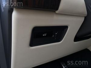 White Land Rover Range Rover 2014 in Jelgava, with an engine capacity of 5.00 L and mileage of 175 thousand km for 28500 €, photo 26 on AUTOMOTO.COM.LV
