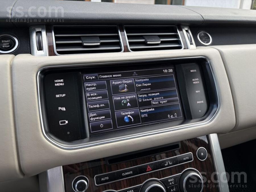 White Land Rover Range Rover 2014 in Jelgava, with an engine capacity of 5.00 L and mileage of 175 thousand km for 28500 €, photo 27 on AUTOMOTO.COM.LV