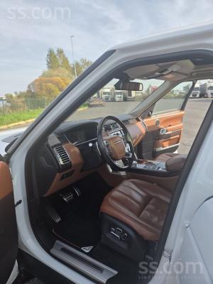 Balts Land Rover Range Rover 2014 Jūrmala, ar dzinēja tilpumu 4.40 L un nobraukumu 192 tūkst. km par 22200 €, foto 7 vietnē AUTOMOTO.COM.LV