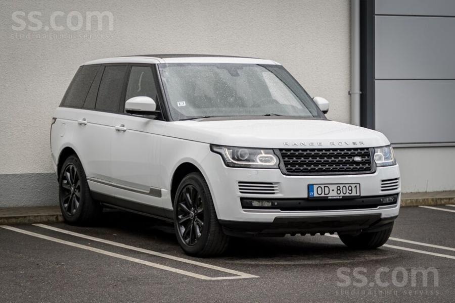 White Land Rover Range Rover 2015 in Riga, with an engine capacity of 3.00 L and mileage of 0 thousand km for 20500 €, photo 3 on AUTOMOTO.COM.LV