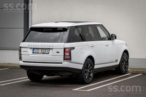 White Land Rover Range Rover 2015 in Riga, with an engine capacity of 3.00 L and mileage of 0 thousand km for 20500 €, photo 4 on AUTOMOTO.COM.LV