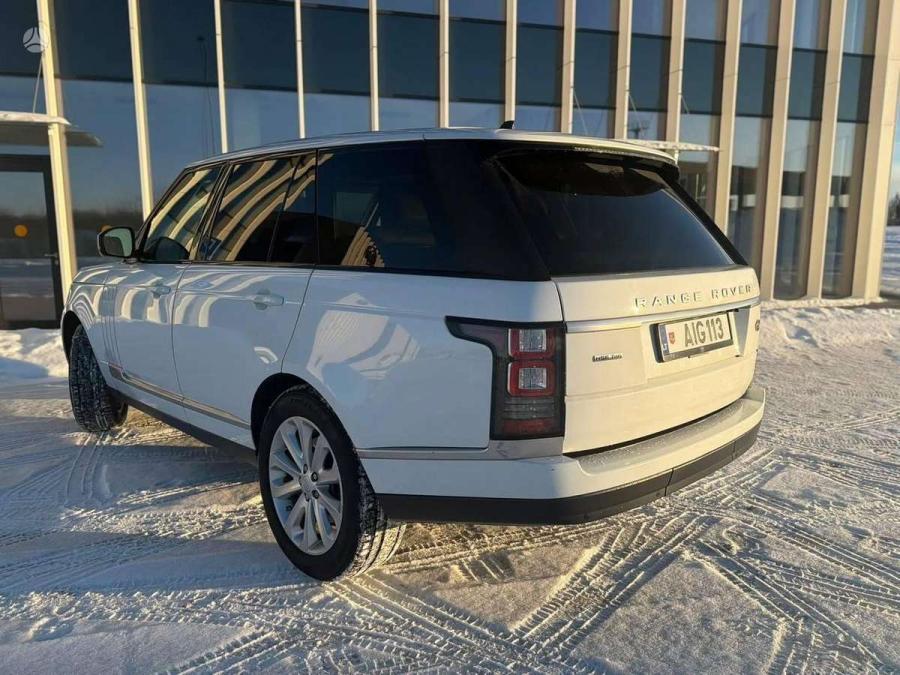 Balts Land Rover Range Rover 2016 Viļņa, ar dzinēja tilpumu 3.00 L un nobraukumu 327 tūkst. km par 19999 €, foto 3 vietnē AUTOMOTO.COM.LV