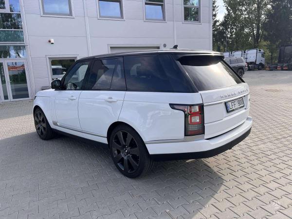Balts Land Rover Range Rover 2016 Viļņa, ar dzinēja tilpumu 2.99 L un nobraukumu 165 tūkst. km par 25900 €, foto 9 vietnē AUTOMOTO.COM.LV