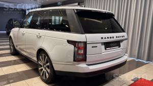 White Land Rover Range Rover 2017 in Riga, with an engine capacity of 3.00 L and mileage of 131 thousand km for 32990 €, photo 6 on AUTOMOTO.COM.LV
