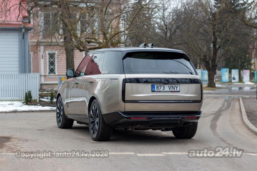 Yellow Land Rover Range Rover 2024 in Tallinn, with an engine capacity of 3.00 L and mileage of 17 thousand km for 165000 €, photo 4 on AUTOMOTO.COM.LV