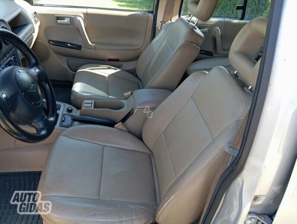 Grey Landwind X6 2007 in Jonava, with an engine capacity of 2.00 L and mileage of 120 thousand km for 2900 €, photo 9 on AUTOMOTO.COM.LV