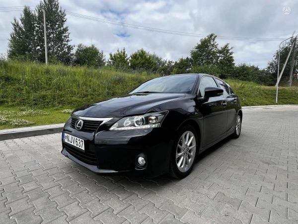 Melns Lexus CT 200h 2011 Viļņa, ar dzinēja tilpumu 1.80 L un nobraukumu 264 tūkst. km par 7999 €, foto 3 vietnē AUTOMOTO.COM.LV