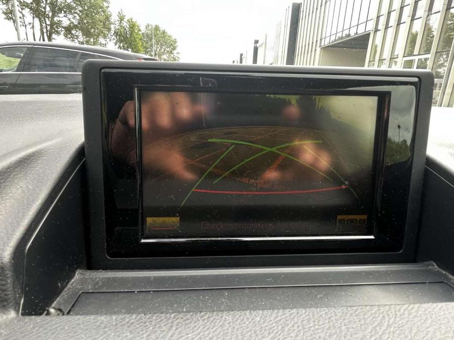 Melns Lexus CT 200h 2011 Viļņa, ar dzinēja tilpumu 1.80 L un nobraukumu 264 tūkst. km par 7999 €, foto 17 vietnē AUTOMOTO.COM.LV