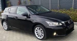 Black Lexus CT 200h 2011 in Vilnius, with an engine capacity of 1.80 L and mileage of 193 thousand km for 7999 €, photo 7 on AUTOMOTO.COM.LV